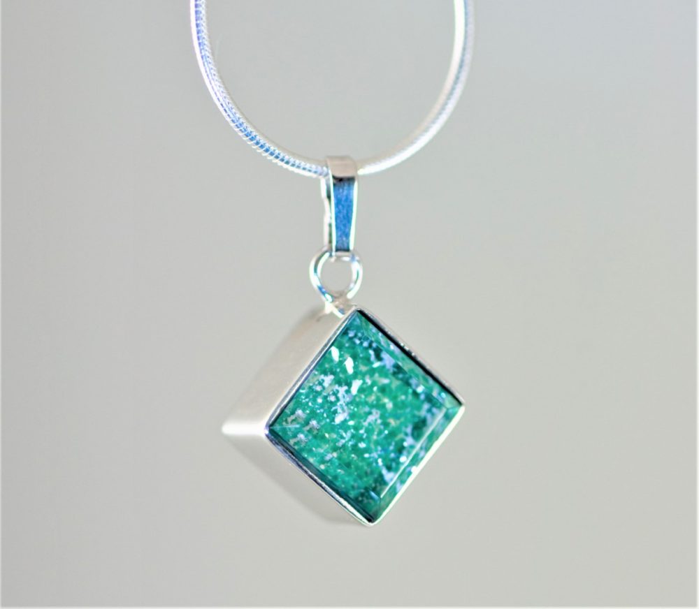 Crystal Small Square Necklace - eternitycrystal